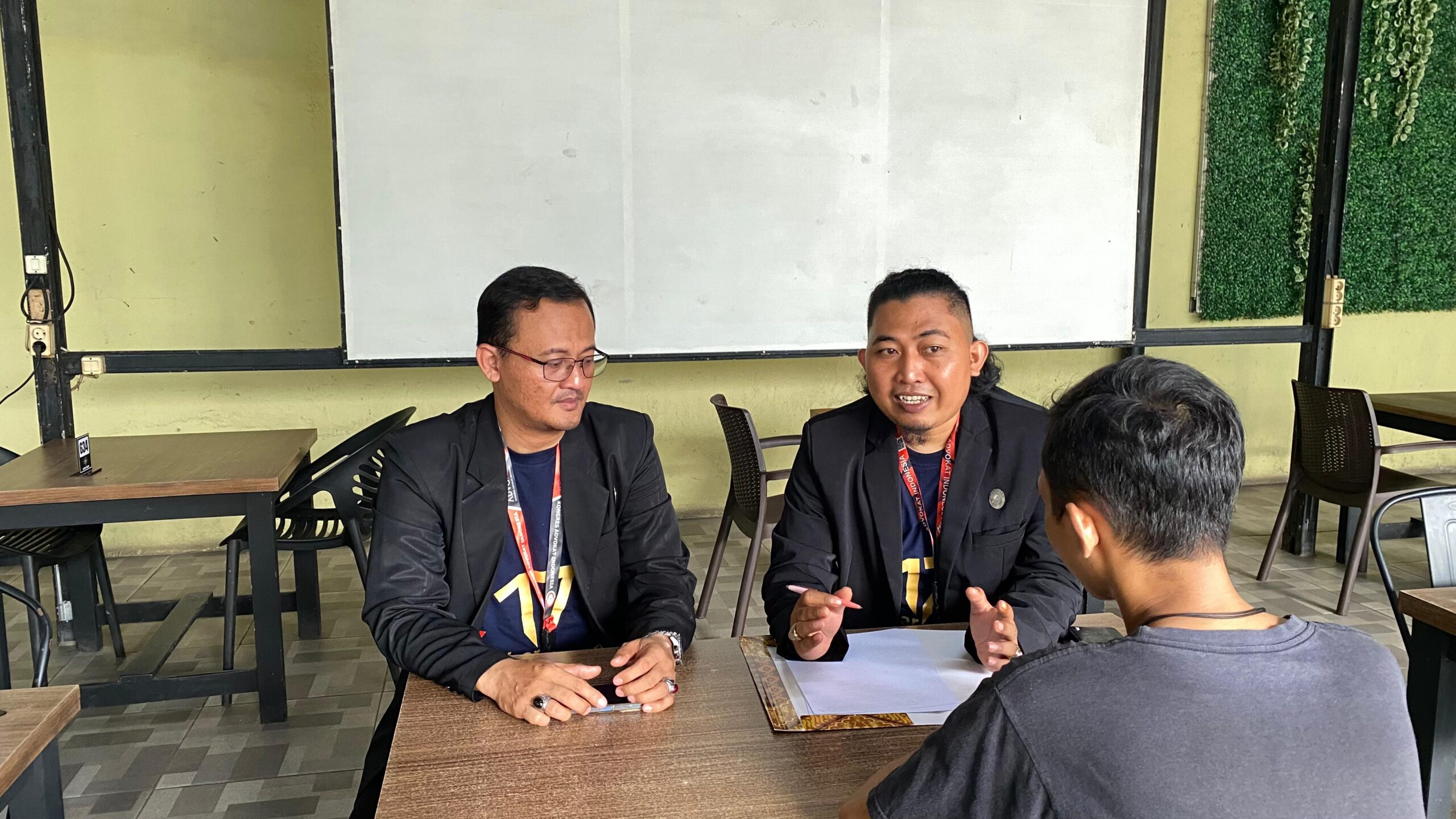 Fawer Law Firm - Tim Pengacara